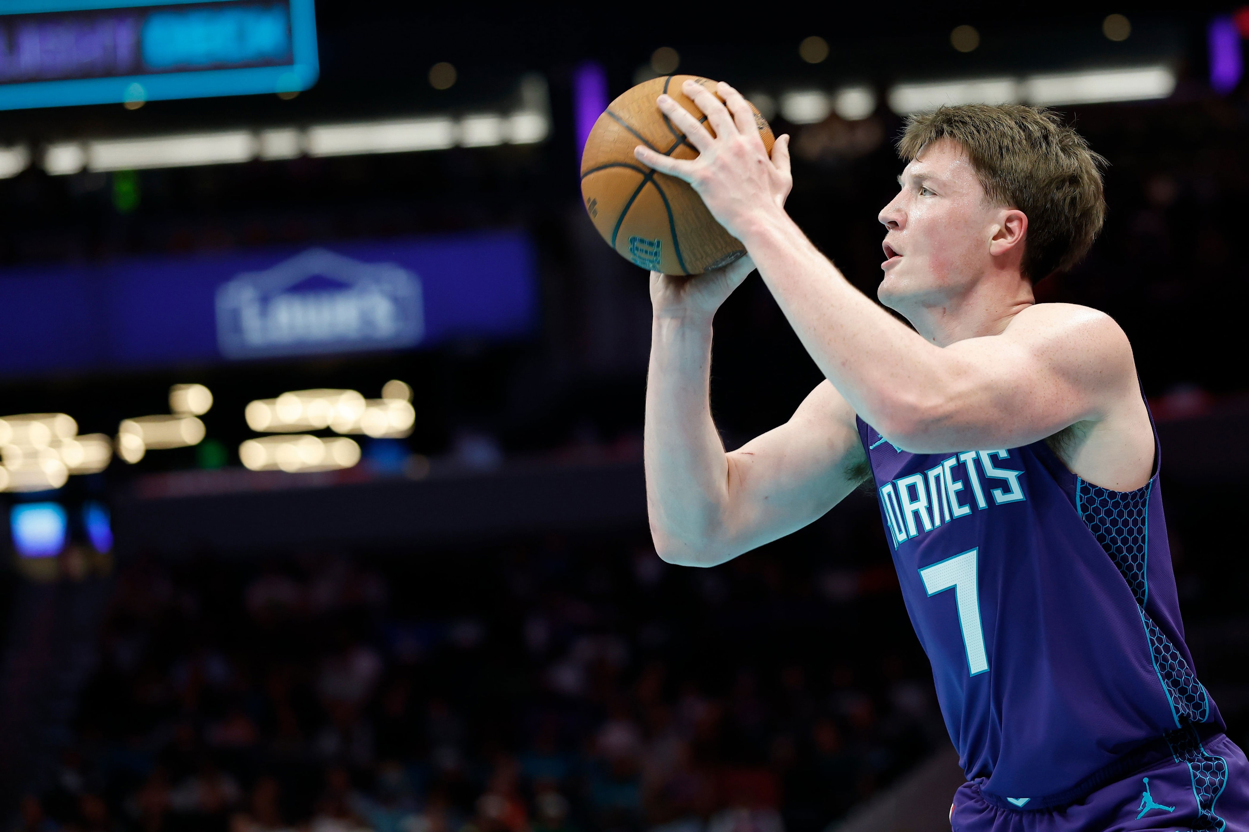 Charlotte’s Kon Knueppel becomes fastest to 100 made 3-pointers