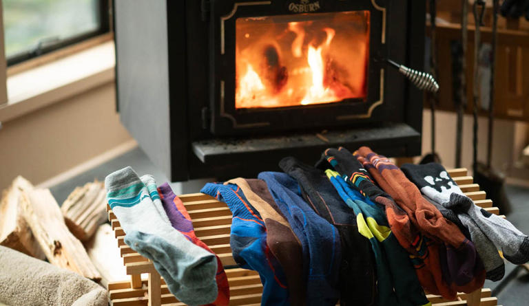 Treat your feet right: The best snowboard socks of 2025/2026