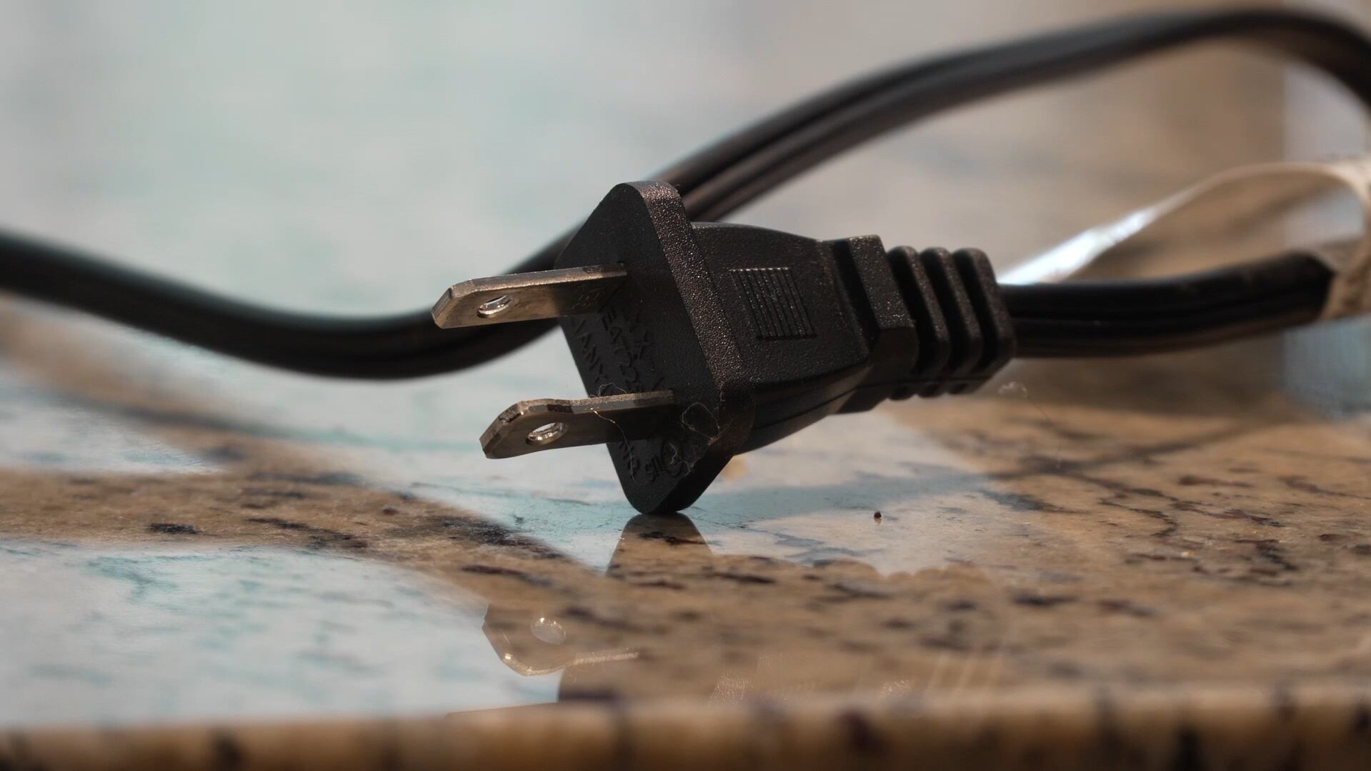 Experts remind people to make electrical safety a priority