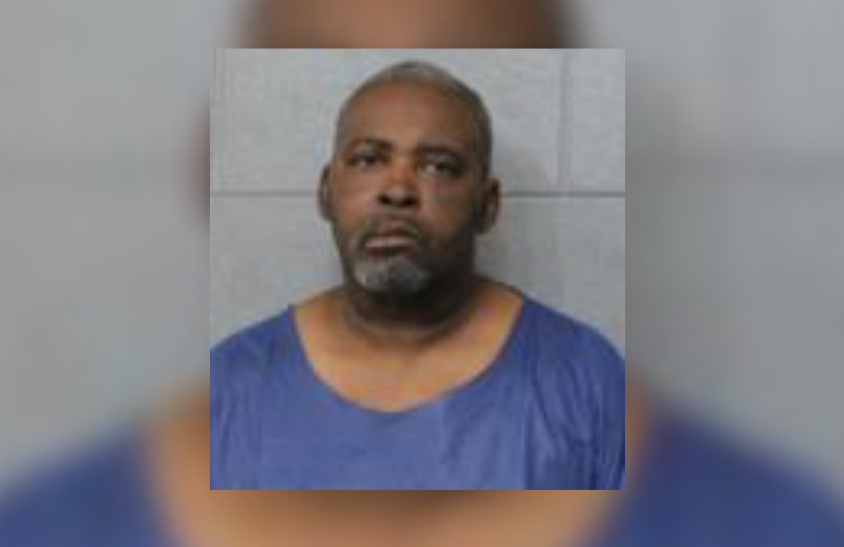 Court docs: Kansas City man allegedly fatally stabs girlfriend, injures ...