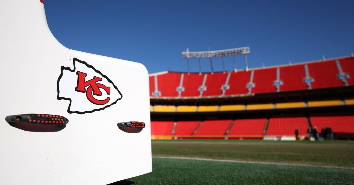 Missouri governor blasts Chiefs' decision to 'abandon' Kansas City in ...