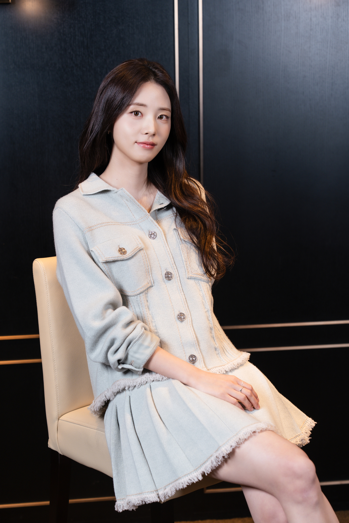 Shin Si-a, on meeting 'National MC' Yoo Jae-seok in person: "I was so ...
