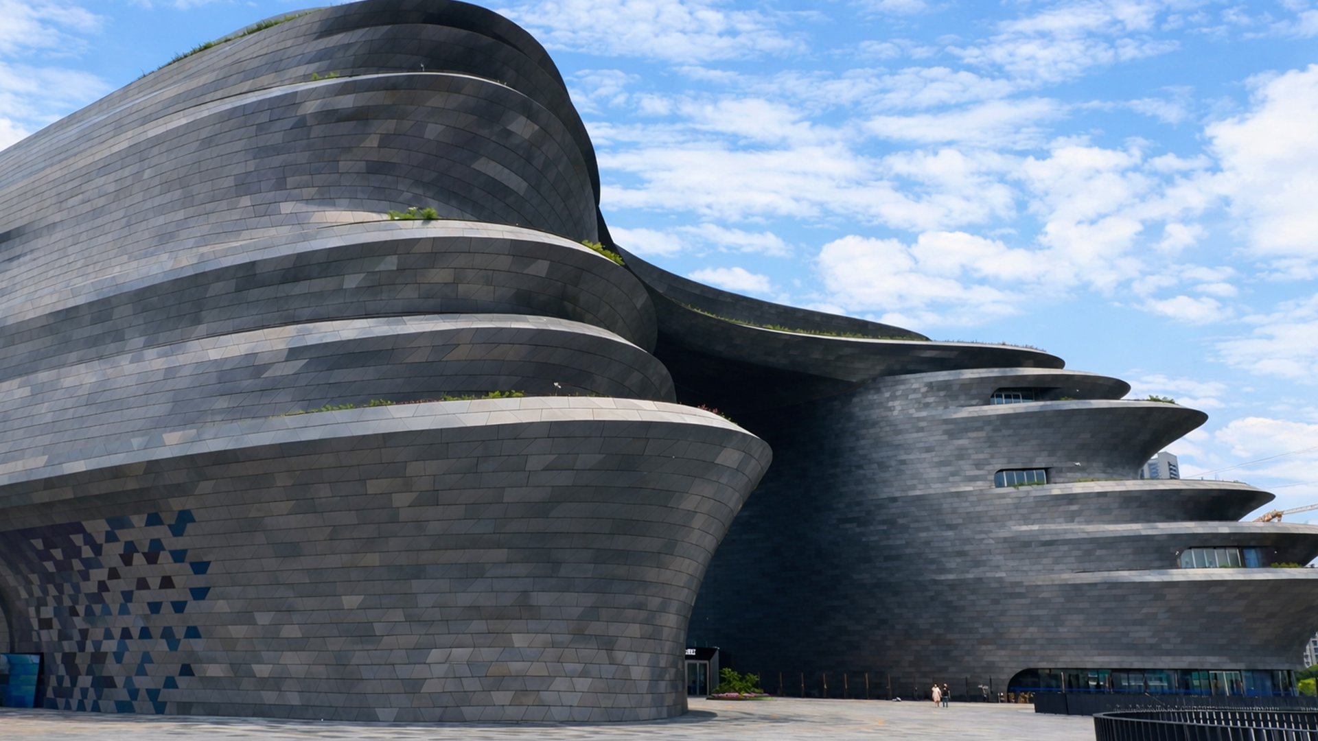 This museum’s shape breaks every architectural rule