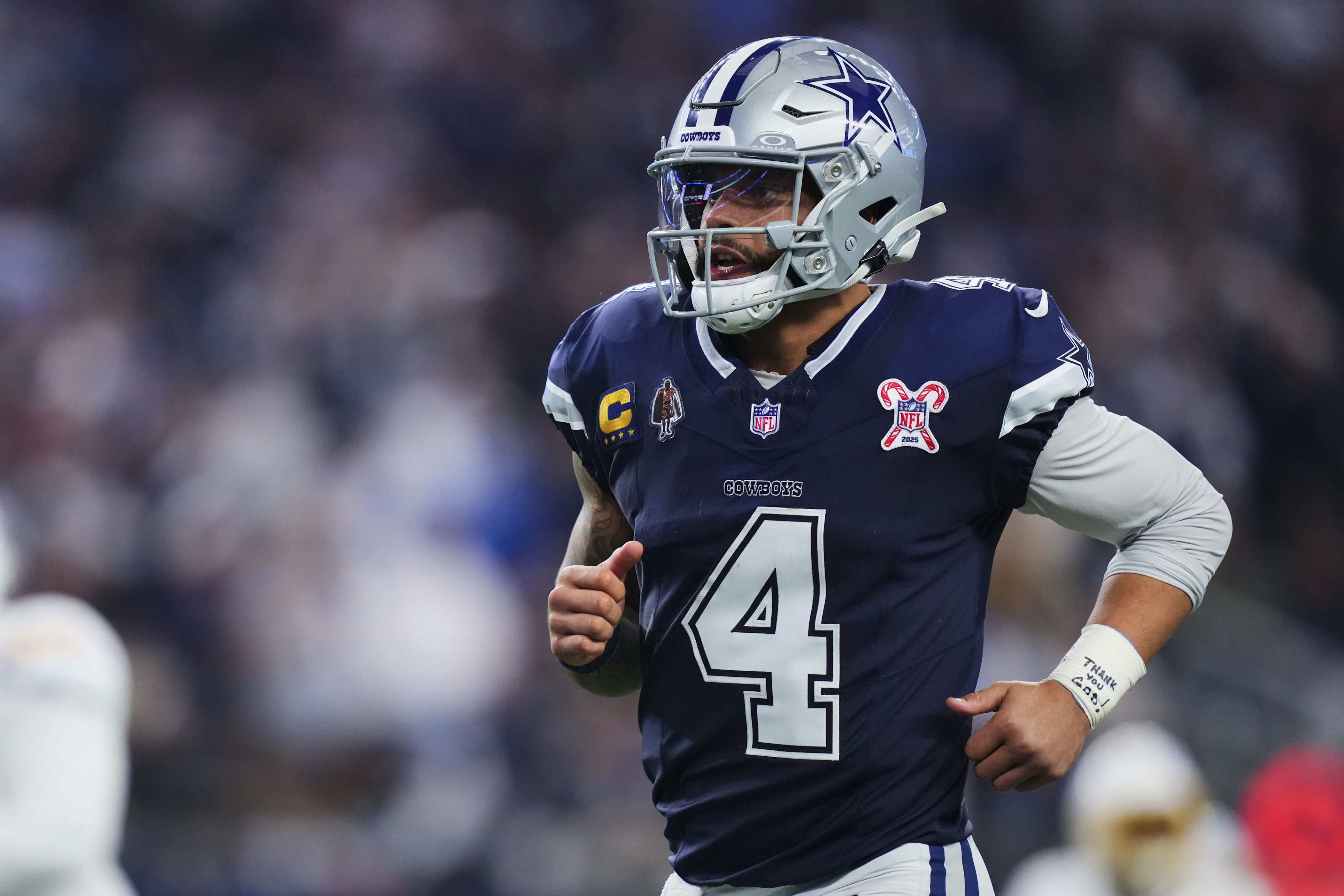 Dak Prescott and Cowboys players participated in Christmas bonuses for ...