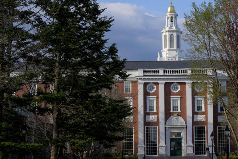 Trump administration further cuts Harvard funds over "virtue signaling ...