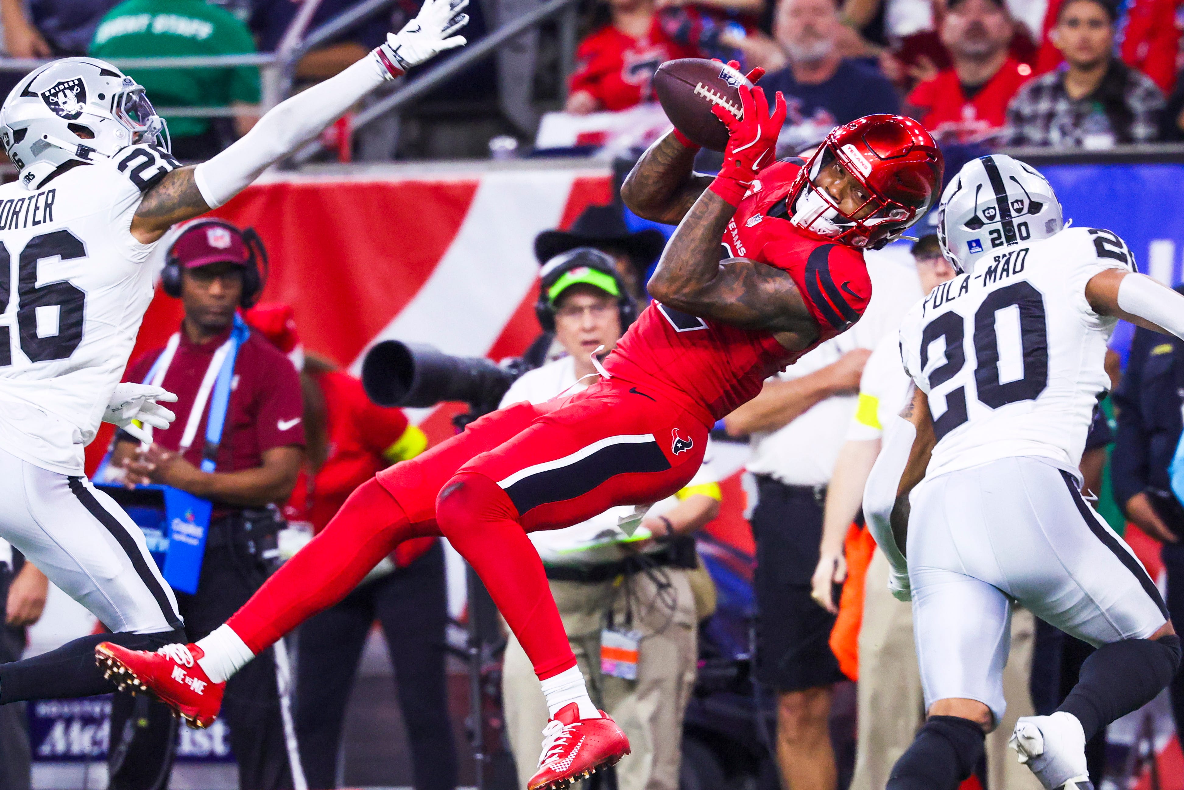 Texans inactive list: Two starters out for Houston vs. Patriots