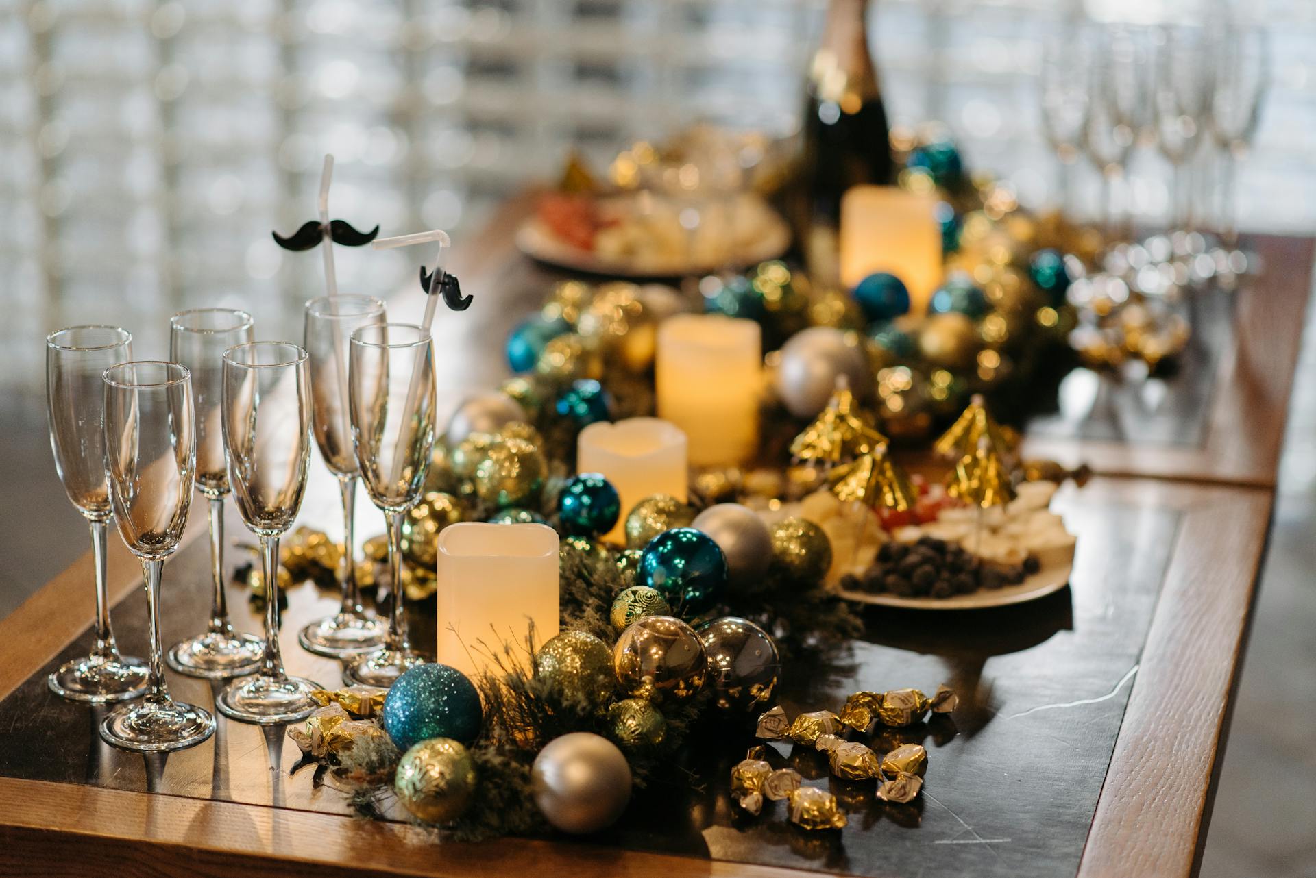 10 easy and chic holiday table decoration ideas