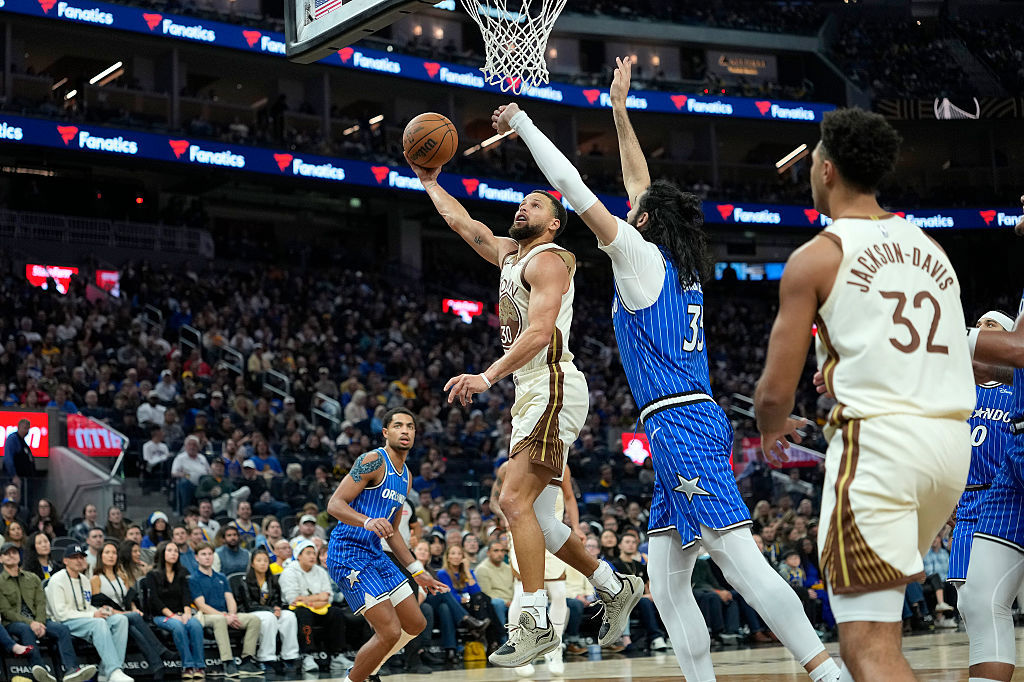 Tempers flare as NBA villain sparks fight with head coach