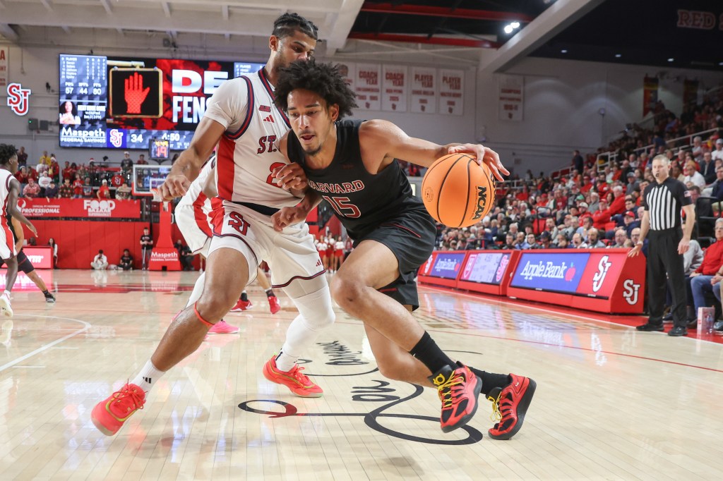 Bryce Hopkins breaks through to lead St. John’s in rout of Harvard