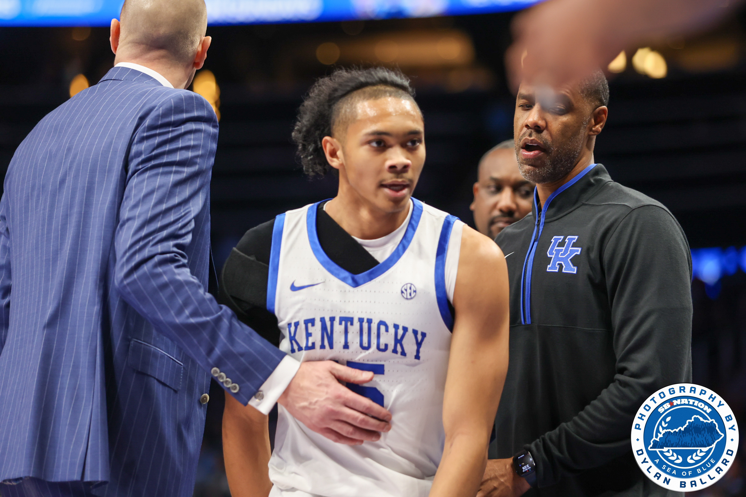 Jaland Lowe to have shoulder surgery and miss the rest of the season