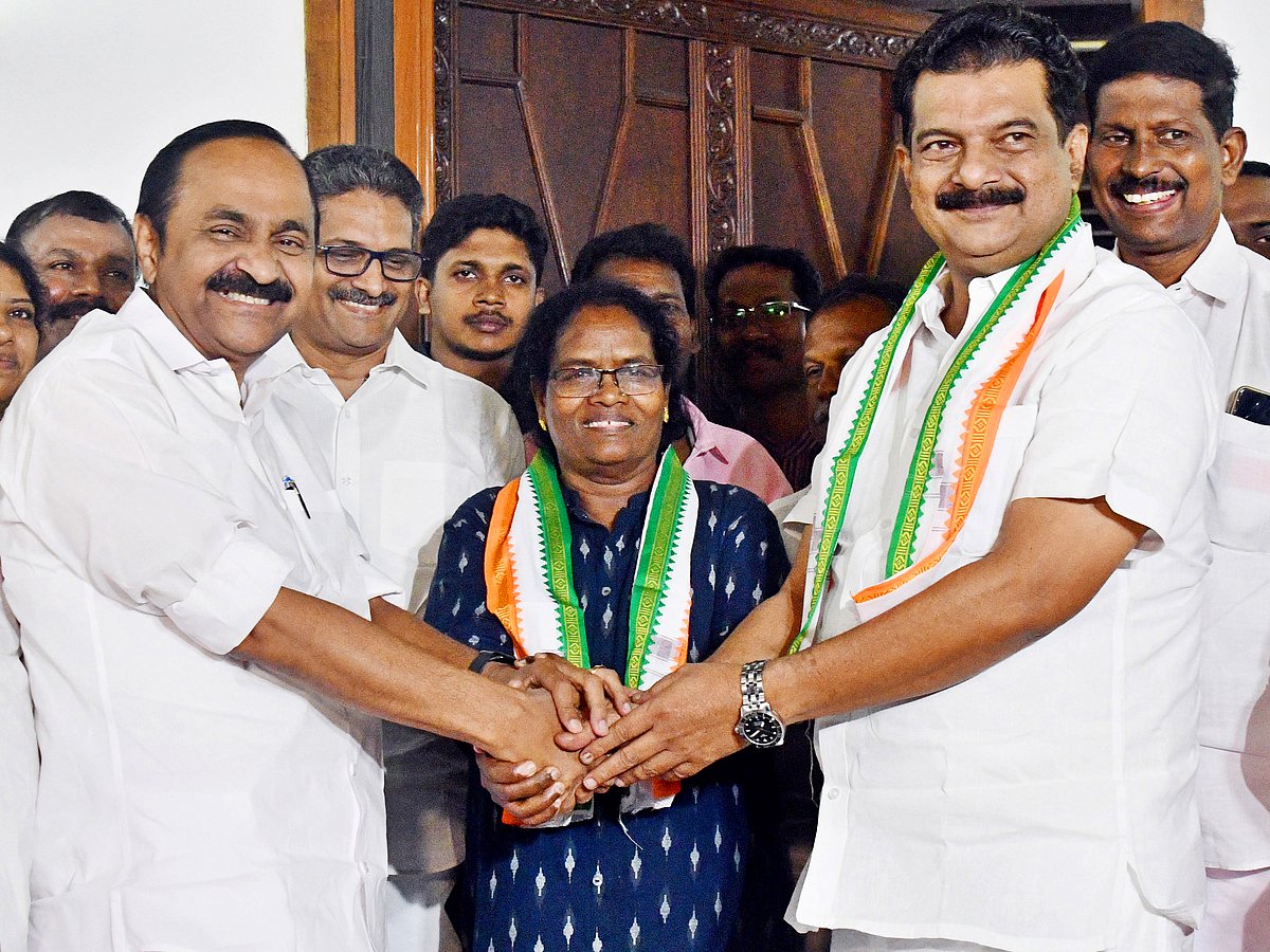 New UDF associates Anvar & Janu meet Satheesan, praise leadership