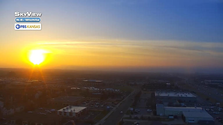 Storm Track 3 forecast: Foggy travel overnight into Christmas Eve morning