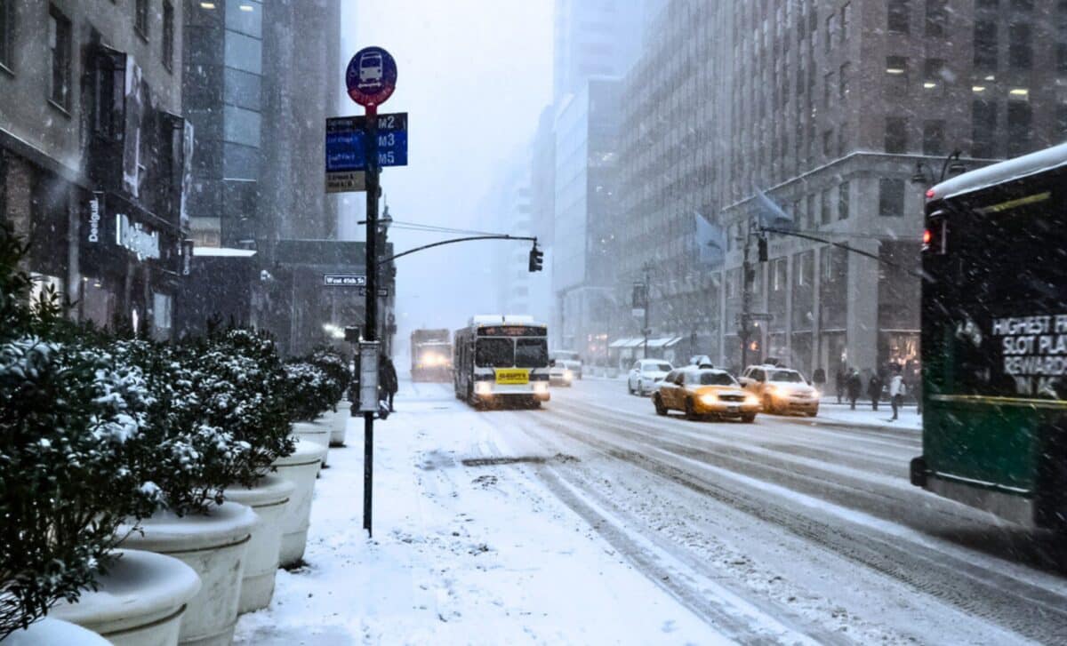 National Weather Service issues US winter storm warning with up to 8 ...