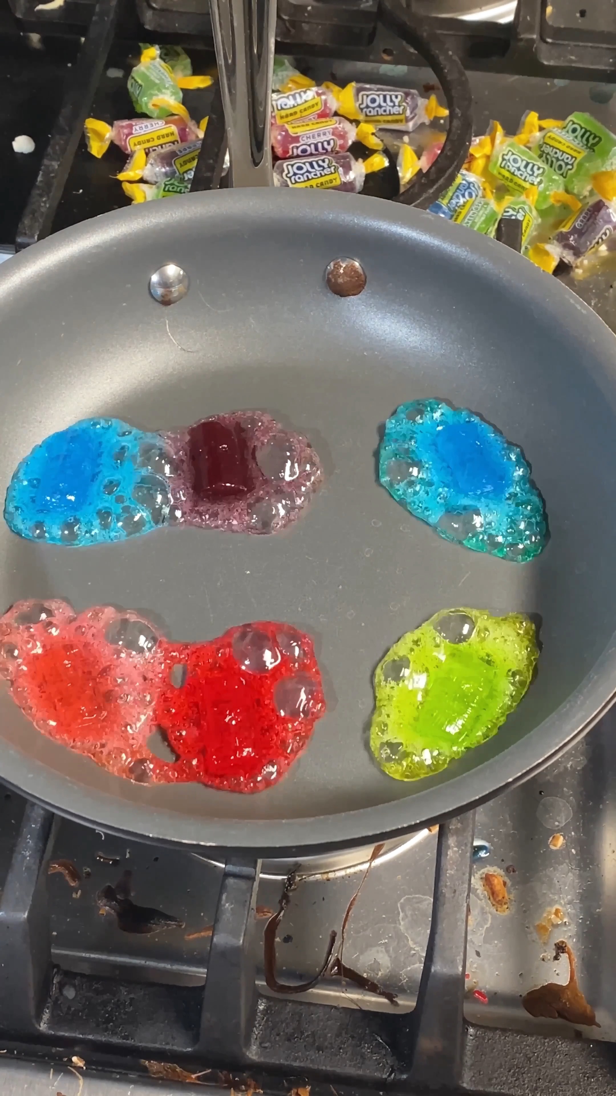 Candy vs nonstick pan experiment