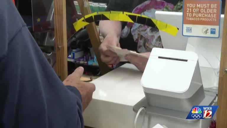 'It's hard to imagine $1.7 billion': Powerball players rush to buy ...