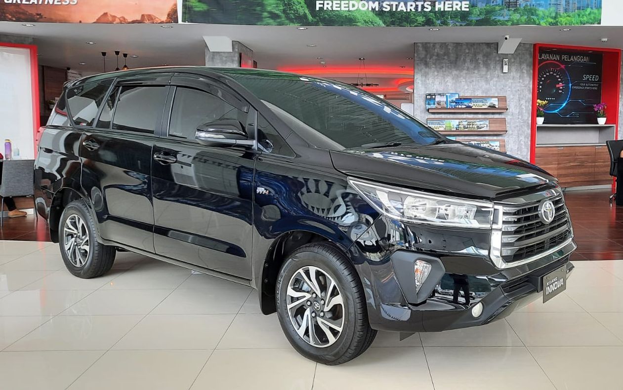 Tak sangka, Toyota Kijang Innova bensin 2022 bekas tinggal segini