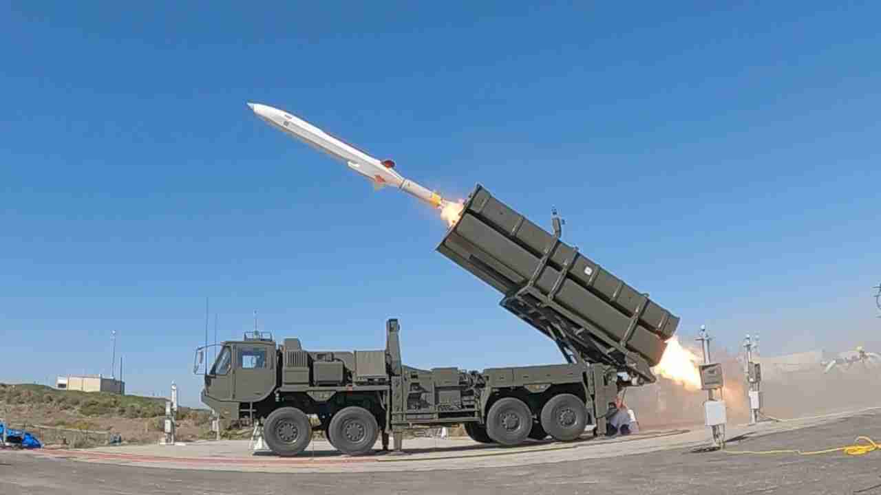 Il Giappone completa i test del missile anti-nave Type 12 con una ...