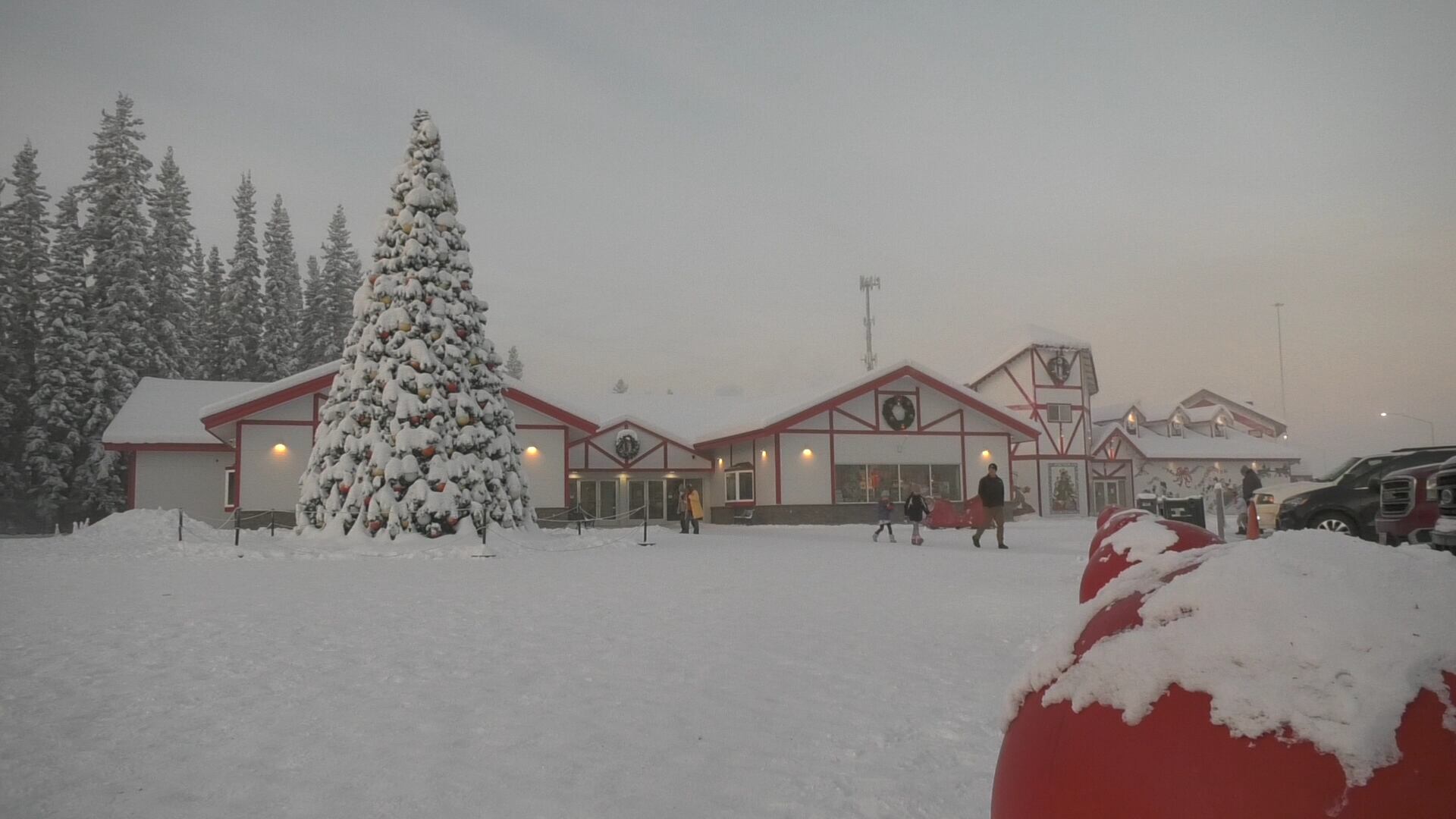 Business ramps up at Santa Claus House as Christmas approaches