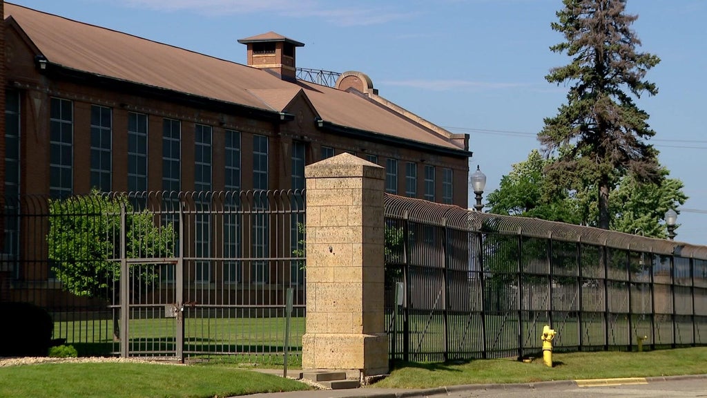 Minnesota sheriffs ask DOC Commissioner Schnell to step down, citing ...