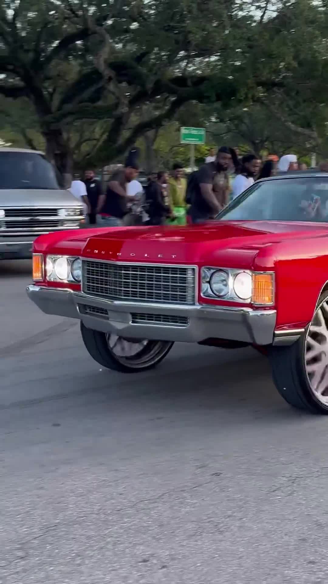 Red 71 Chevy Vert on 26’s Riding Thru