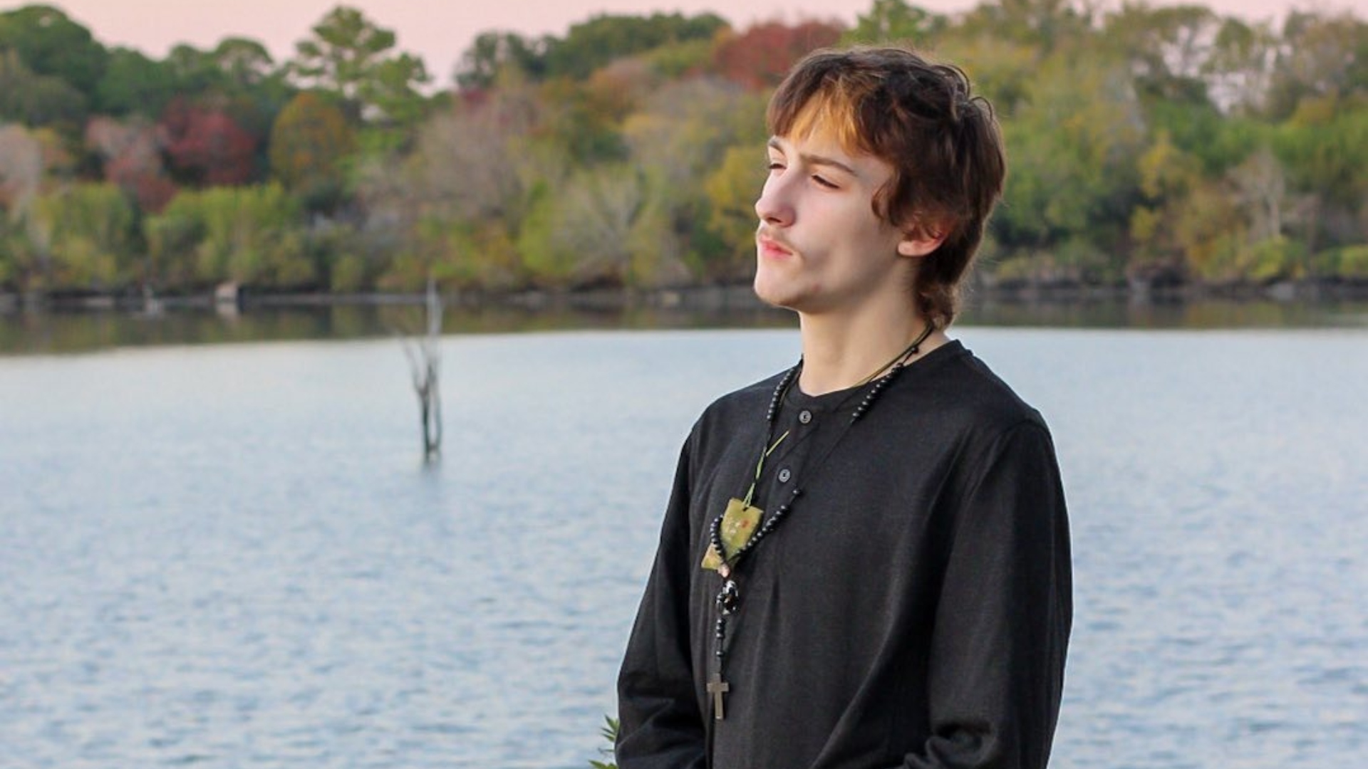 16-year-old fatally stabbed with scissors at school over $21 vape pen