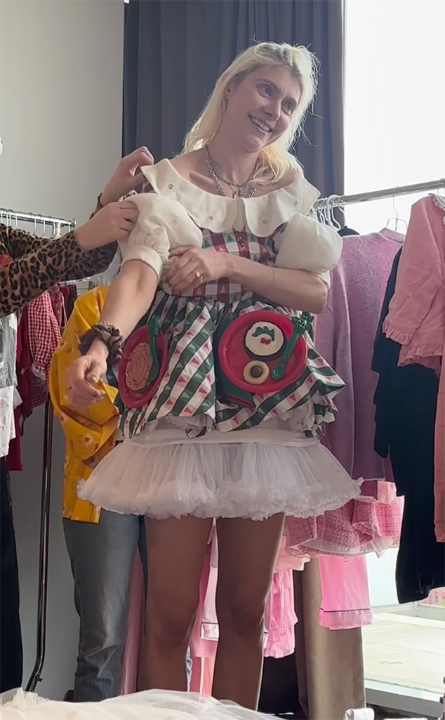 Taylor Momsen wears Grinch Cindy Lou Who dress 25 years later