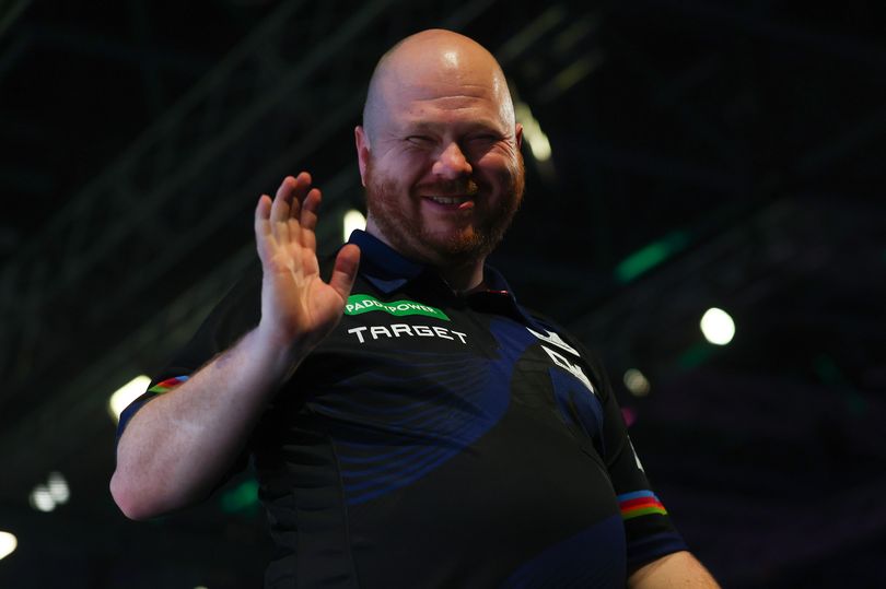 Darts hero Justin Hood's 'thick' claim, Chinese takeaway dream and ...