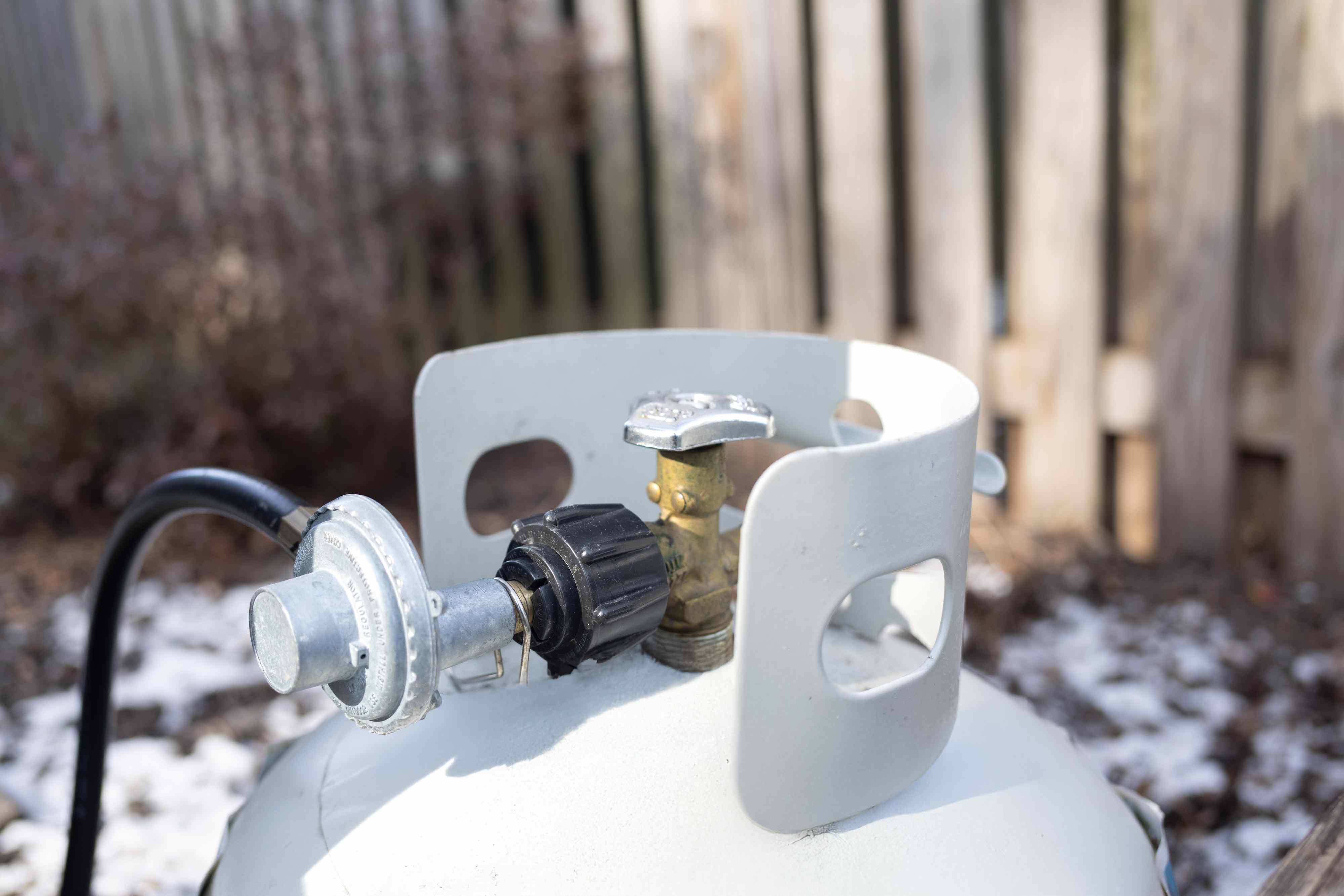 Can you leave your propane tank outside during winter? What the pros say