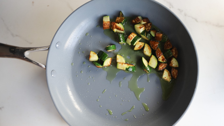 How to clean and care for ceramic non-stick pans