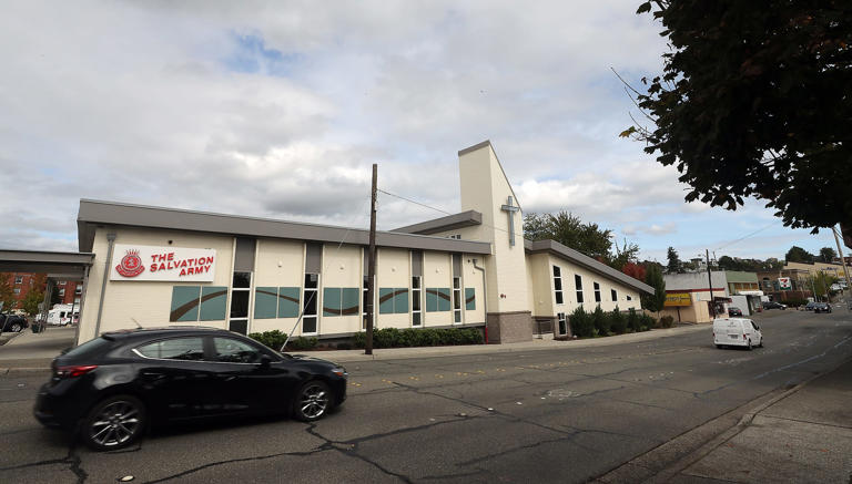 New deal likely to restore daytime hours at Salvation Army shelter