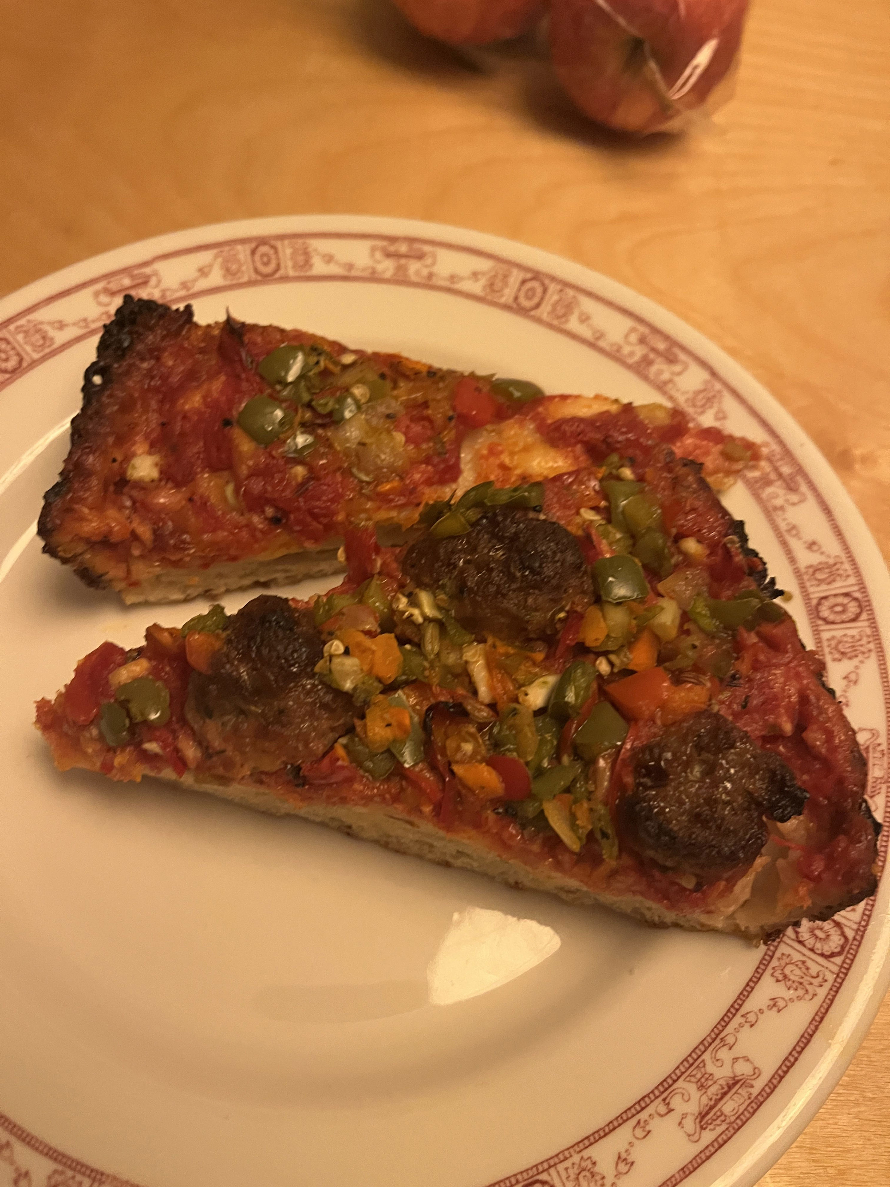 This Chicago-style pizzeria has an incredible hybrid pizza style