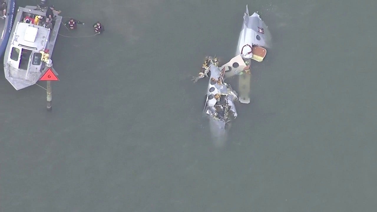 Galveston plane crash: NTSB investigating, at least 5 dead including ...