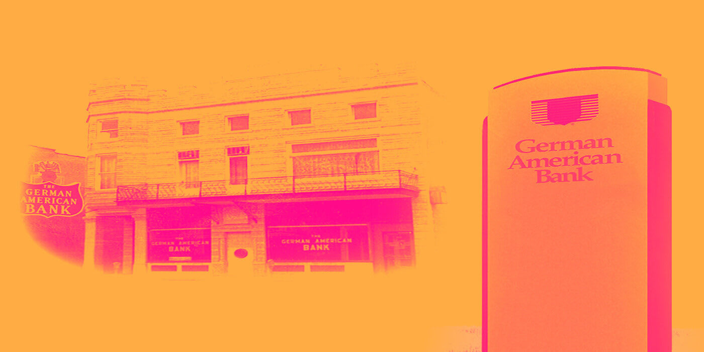 German American Bancorp (GABC): Buy, sell, or hold post Q3 earnings?