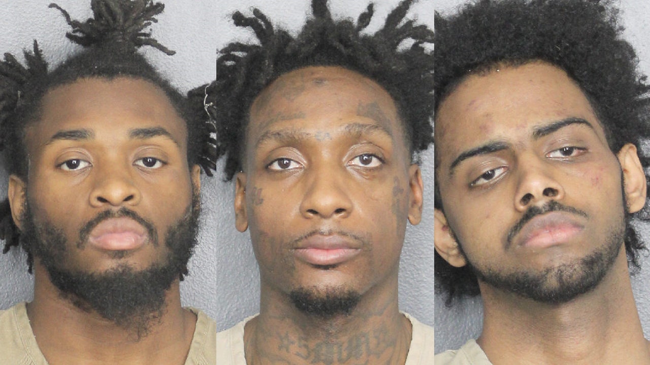 FBI: Escaped inmates used rope to kidnap rideshare driver during ...