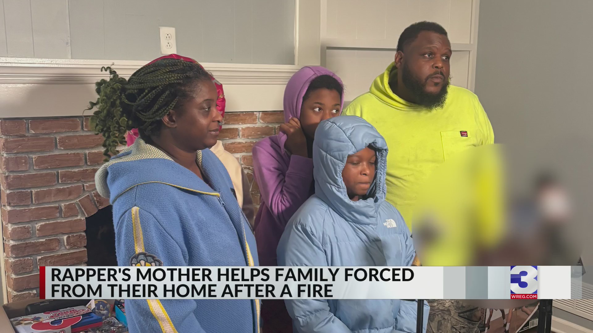 Rapper's mother aids family after condominium fire