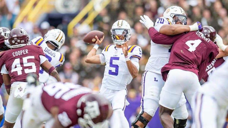 $2.4 million transfer QB reportedly down to three college football programs
