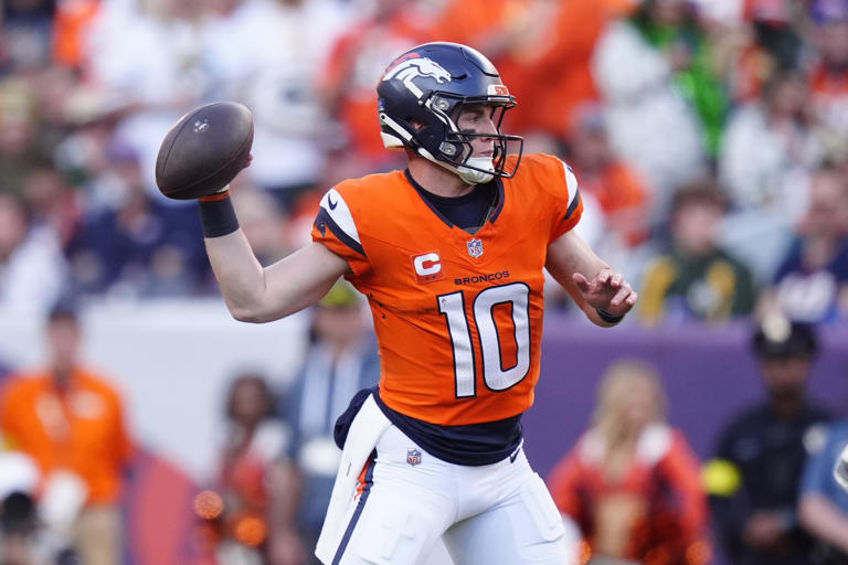 Bo Nix and the respect debate: Undervalued success or system product?