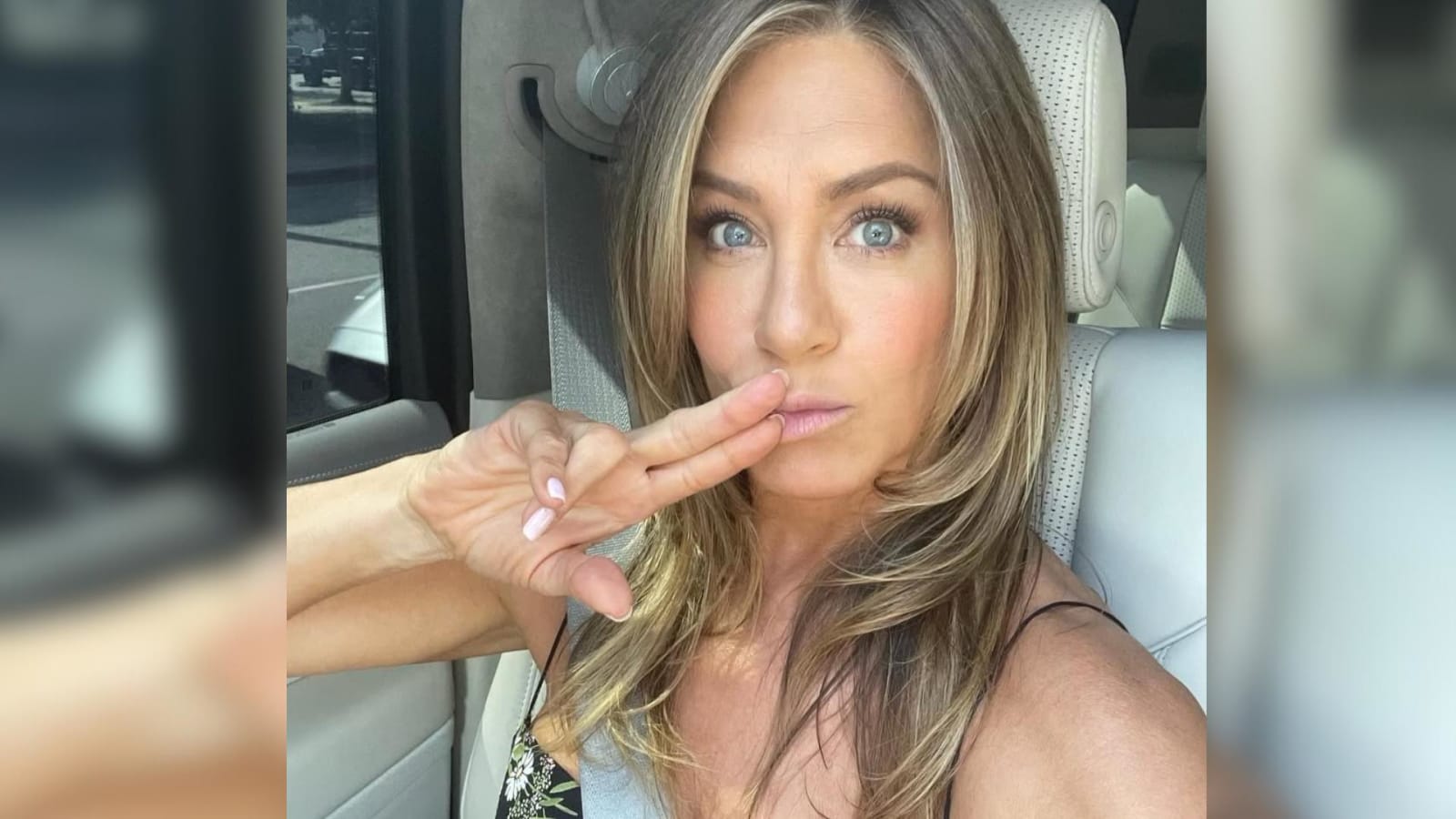 Jennifer Aniston boob job rumours: Insider claims star ramping up ...