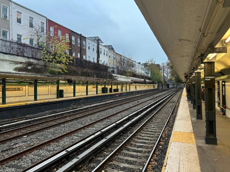 Subway safety for tourists: A New Yorker’s advice for dodging ...