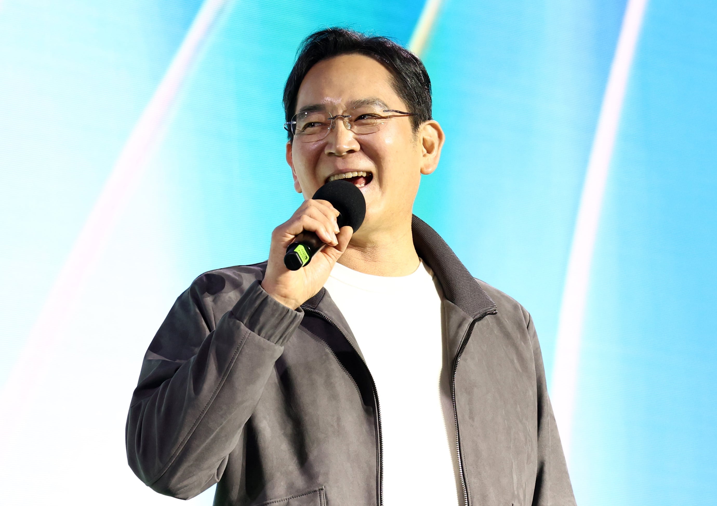 Lee Jae-yong tops stockholders with 11 trillion won surge