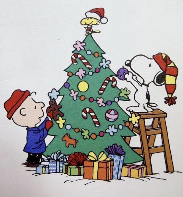 Messy Christmas: How chaos and distance in dysfunctional families ...