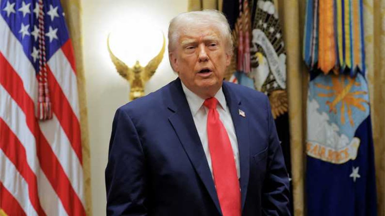 Trump's latest scandal stuns Dem analyst