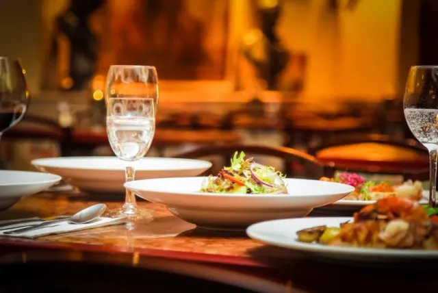 Bares y restaurantes pide medidas de alivio por impacto inflacionario y ...