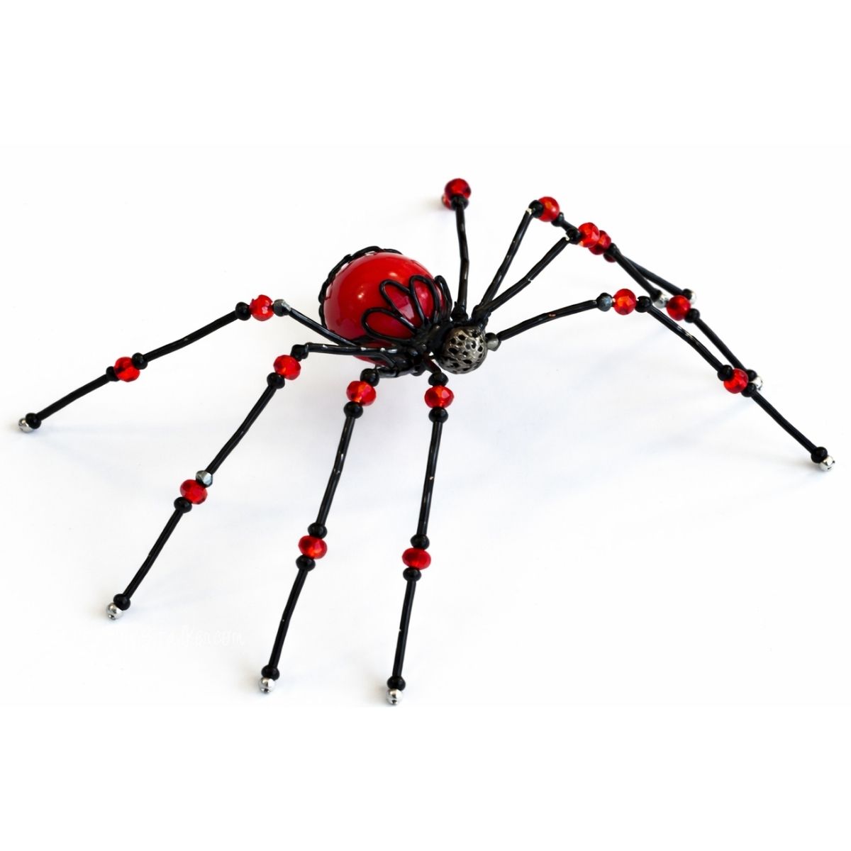 Step by step beaded spider tutorial