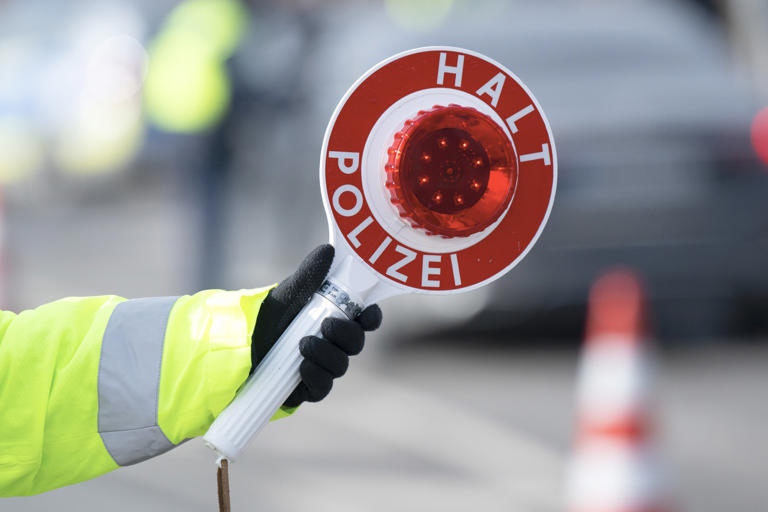 Innenminister Schuster will Fahndungsgruppen an der Grenze verstärken