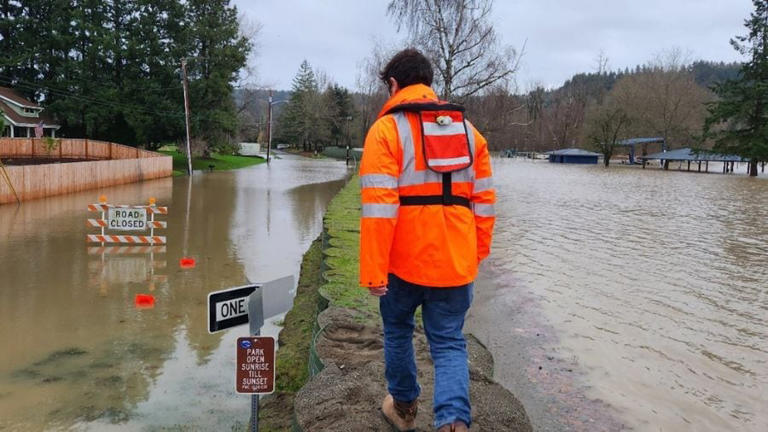King County Flood Patrol team works 24/7 to monitor levees during ...