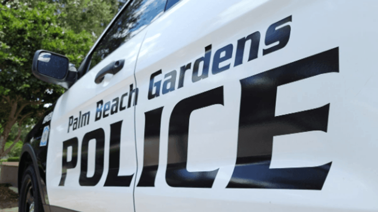 Pedestrian hit by vehicle, traffic snarled at busy Palm Beach Gardens ...