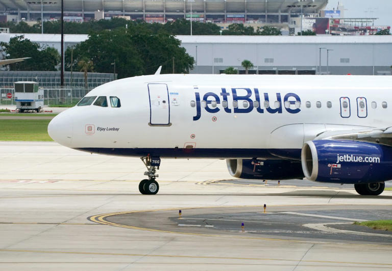 JetBlue to introduce first class on domestic routes: Here’s when the ...