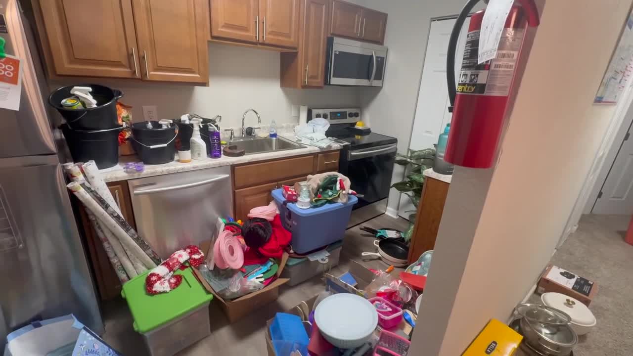 Virginia Beach apartment fire victims find hope through community ...