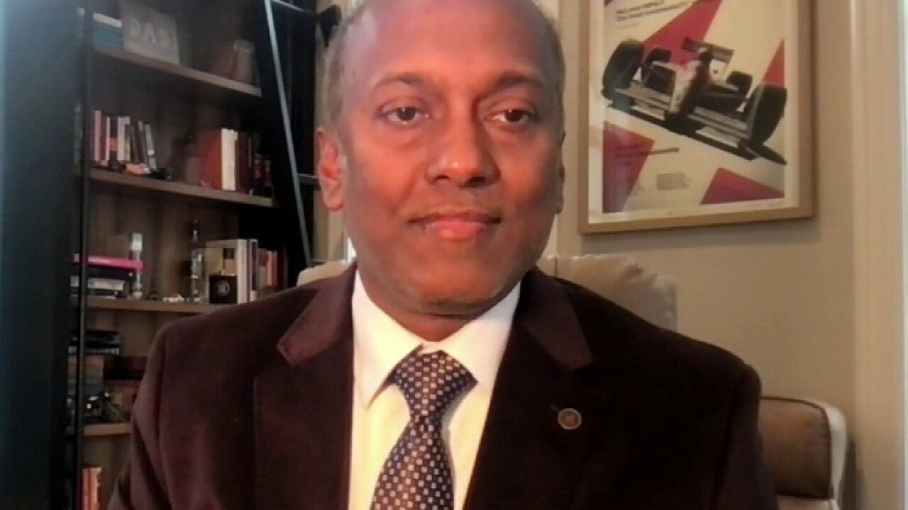 Why experts warn against using AI for financial advice